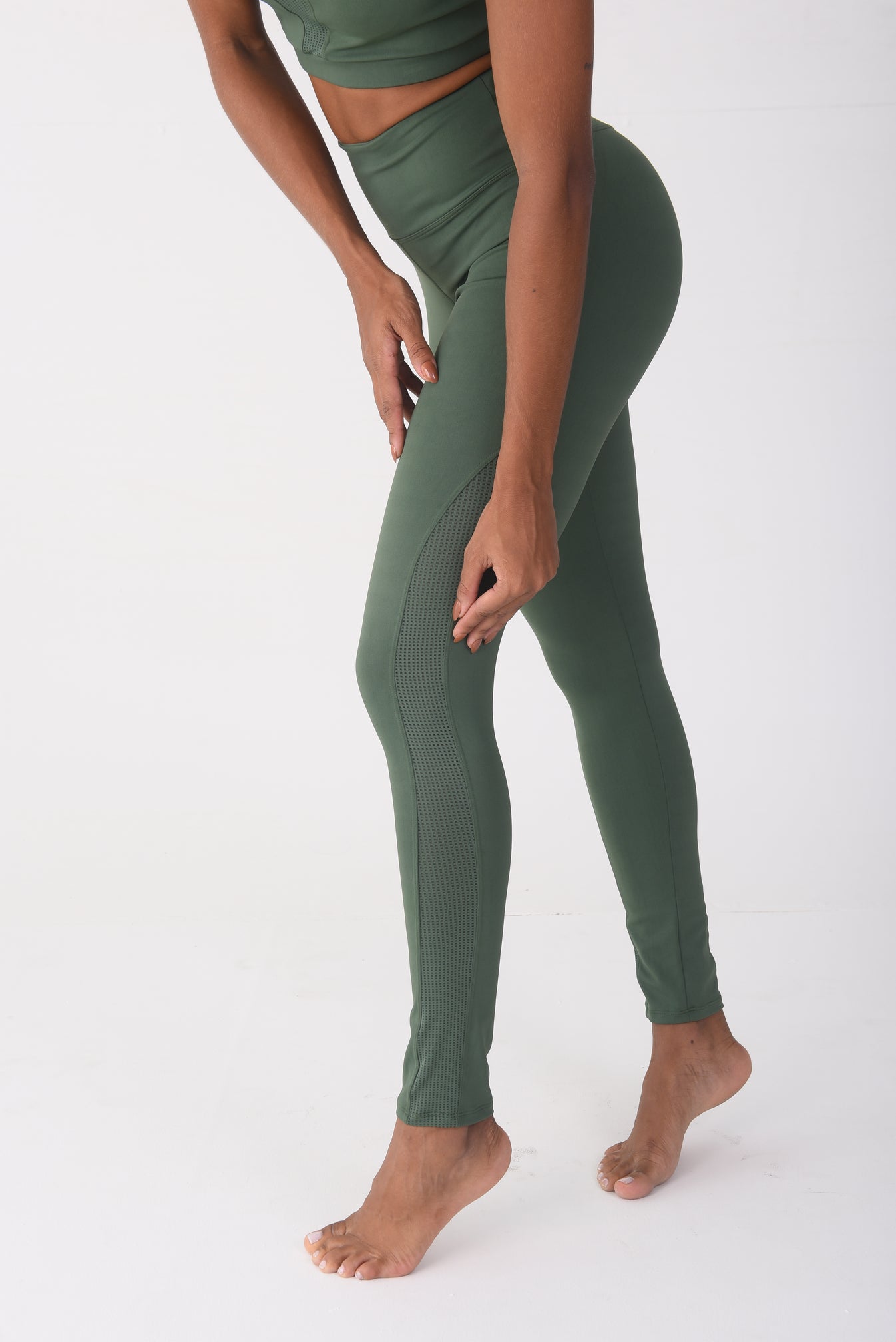 Olive Mesh Legging – Cloud9ine Activewear